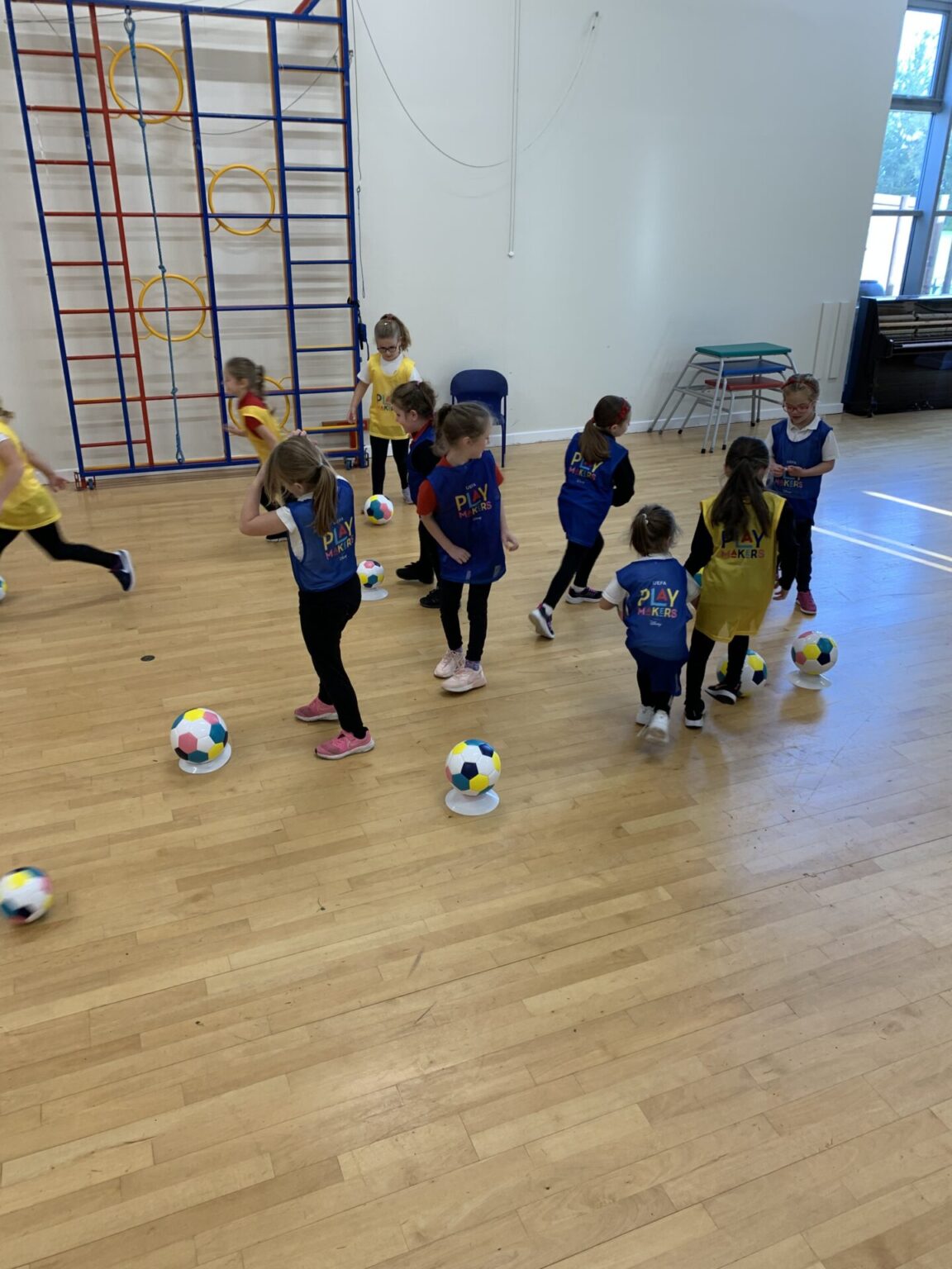 Disney Playmakers - Ysgol Maes y Mynydd